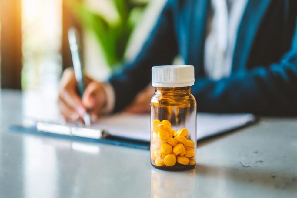 Lexapro (Escitalopram): Uses, Benefits and Side Effects | Kolli ...